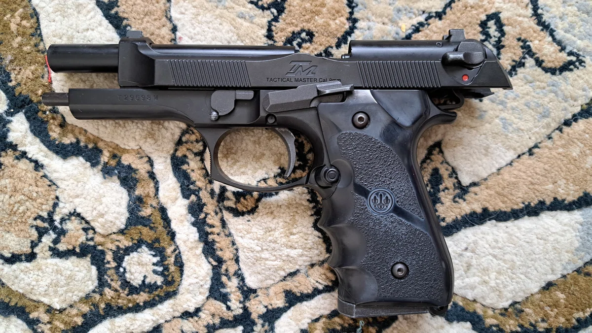 マルイ タクティカルマスター M92F ガスブロ ハンドガン エアガン｜郭公