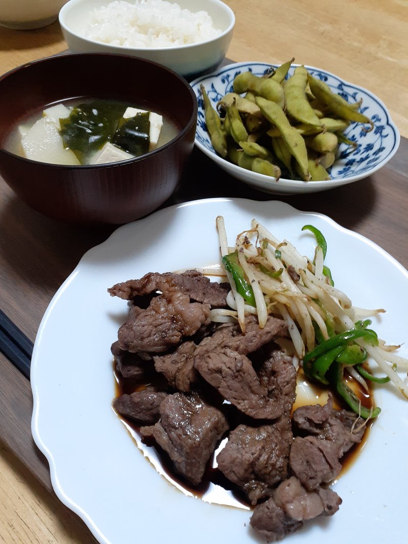 『牛ステーキ』(塩分0.8g)｜guttyo