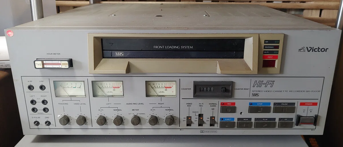 日本ビクターの業務用VHS ダビング機 BR－7000｜もーやん