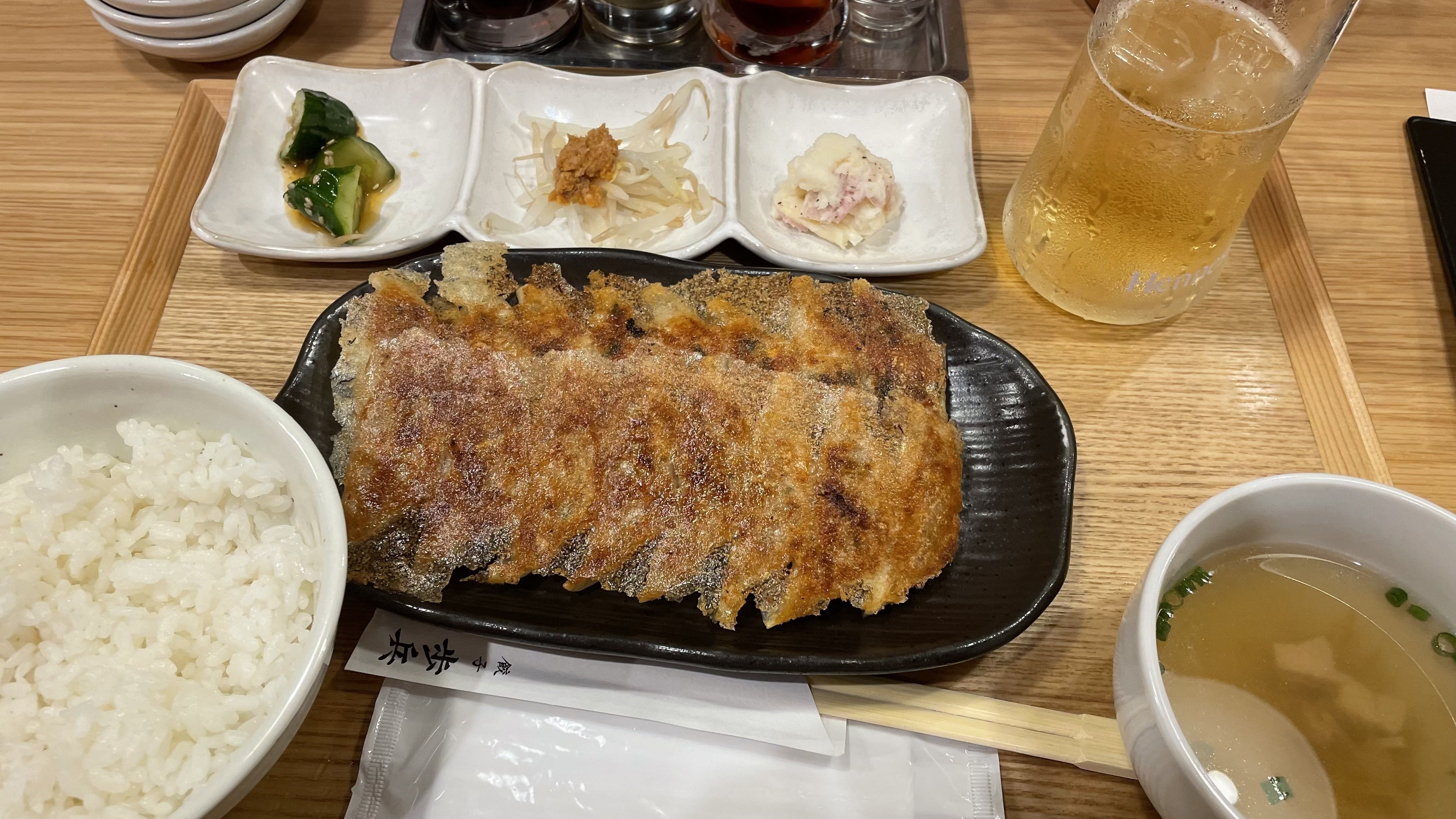 今日は餃子で乾杯｜MIKI-ISO