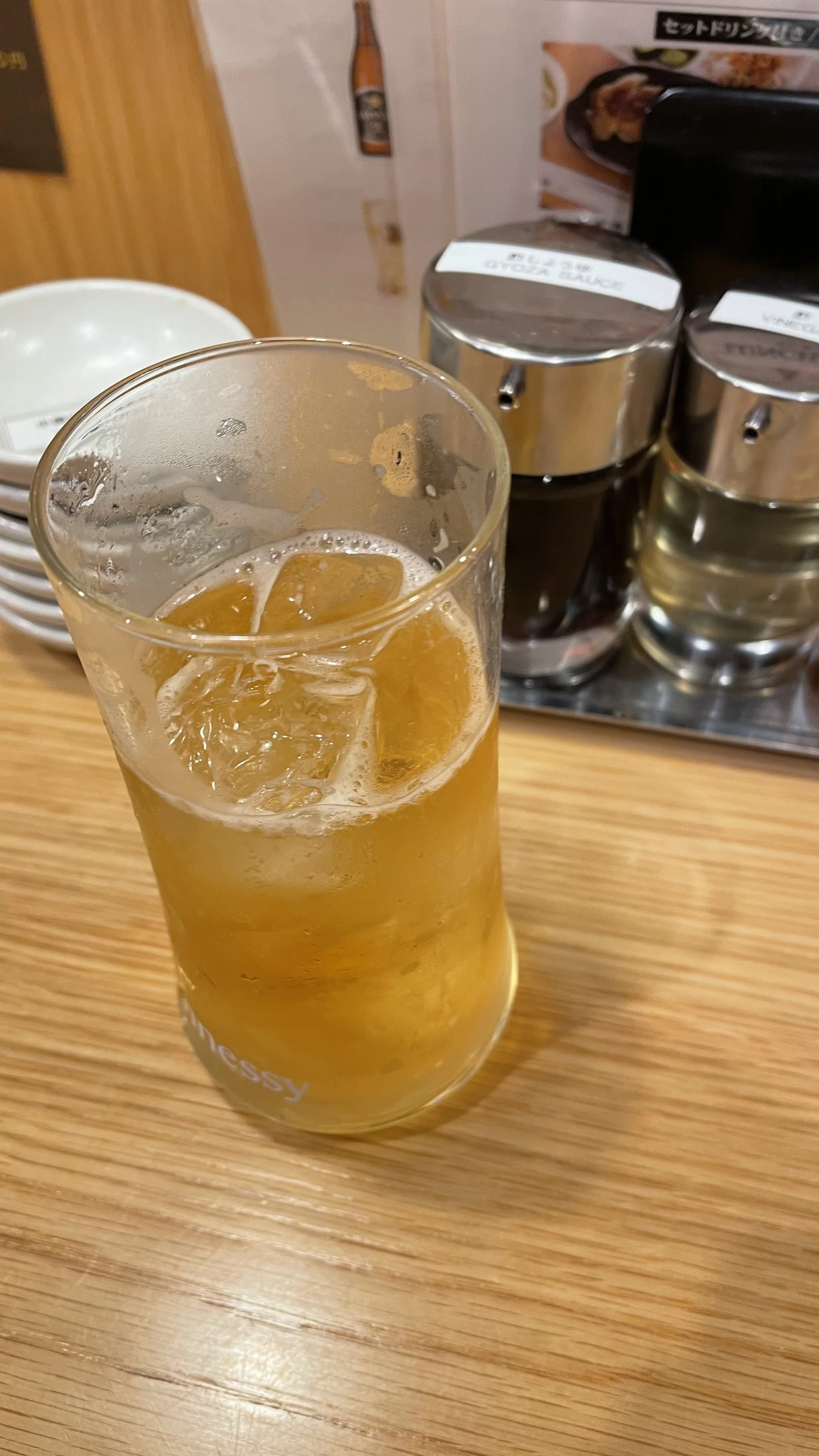今日は餃子で乾杯｜MIKI-ISO
