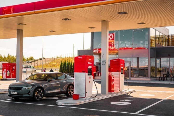 海外事例研究 | ノルウェー：世界最速で「EV化した国」｜株式会社GEOTRA 公式note