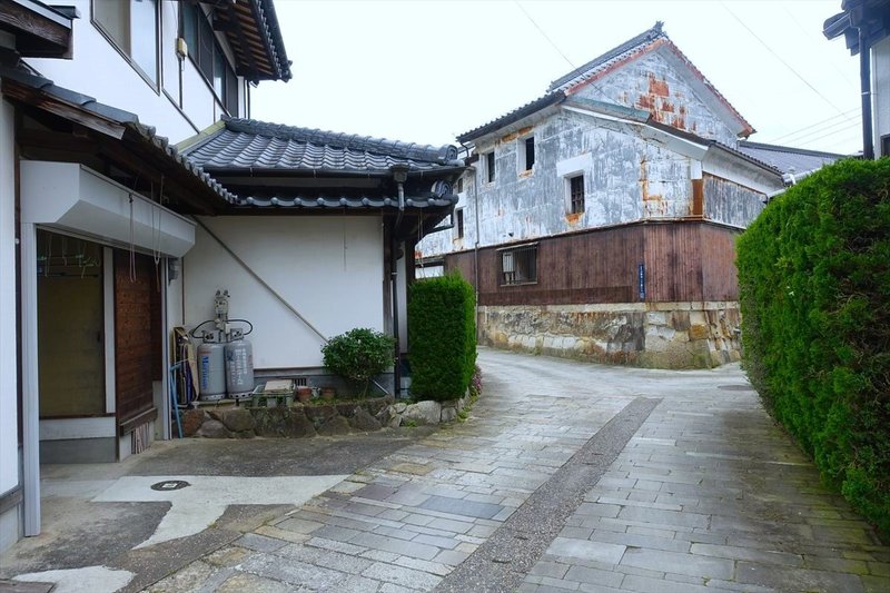 日本陶磁器の聖地「伊万里」と「有田」を歩く 国内旅行記・佐賀編Vol.6｜Tsuchinoco