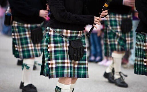 How to Wear a Kilt Properly? Tips and Tricks｜Mahamsyed