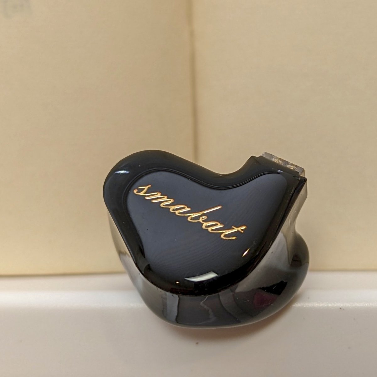 ミステリアスな彼女はナチュラル美人だった Smabat Black bat 2 ｜あら50りっぷ