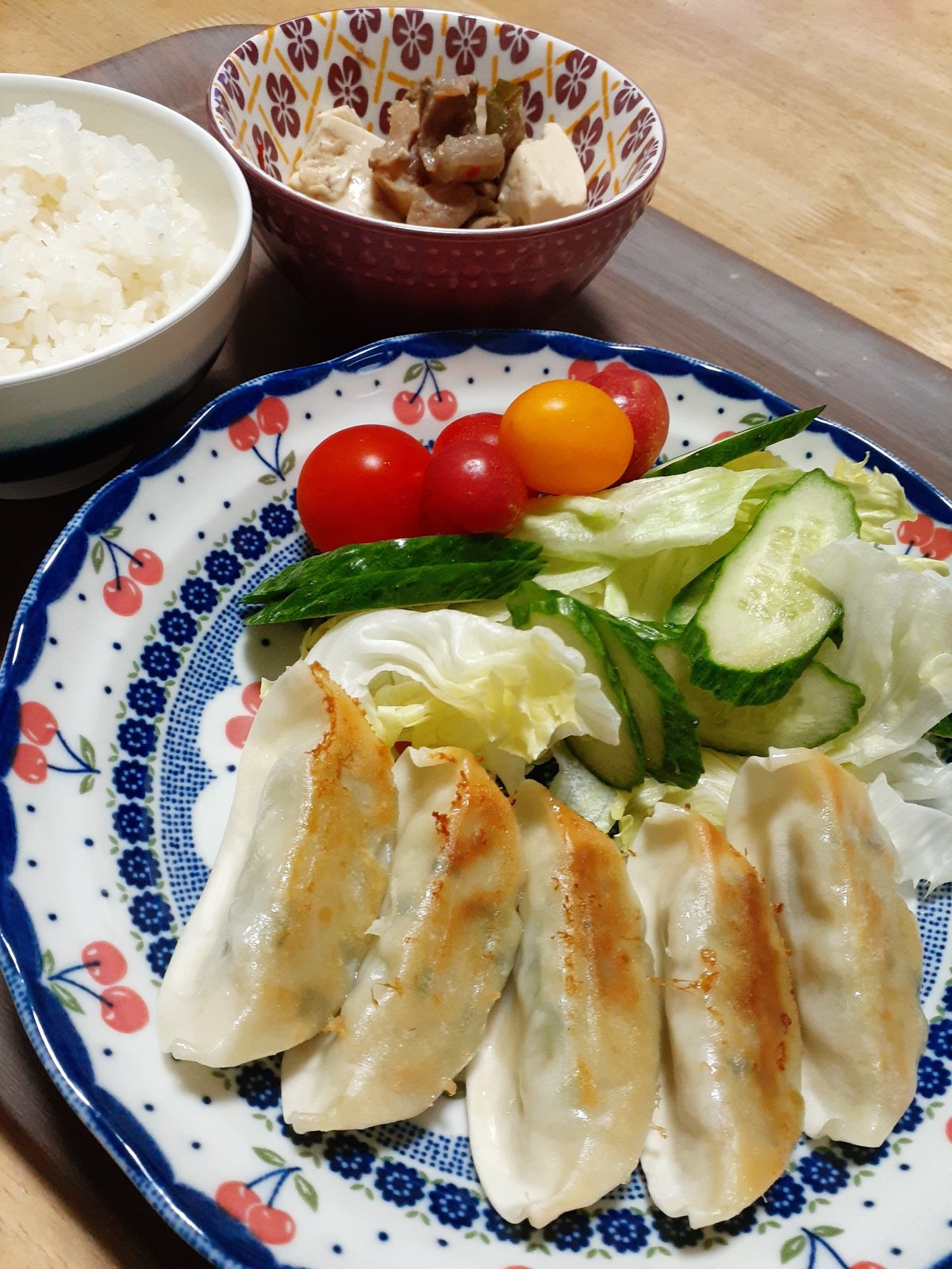 『餃子』(塩分1.4g)｜guttyo