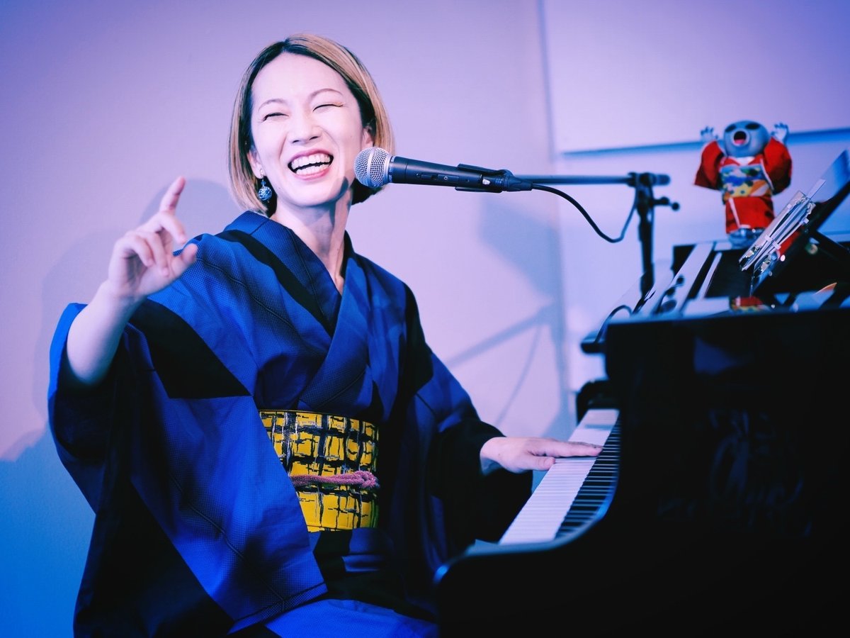 マリサの経歴｜Marisa Music Labo