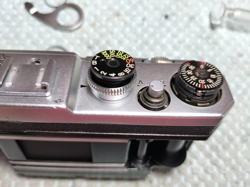 Nikon SPの分解｜フィルムカメラ修理のアクアカメラ