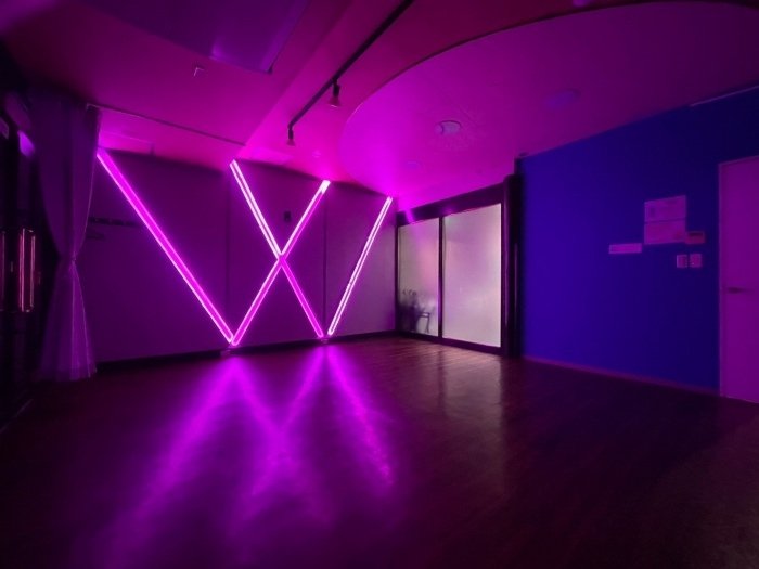 デザインLEDライト特集 -スタジオBUZZ-｜STUDIO BUZZ -レンタルダンススタジオ-