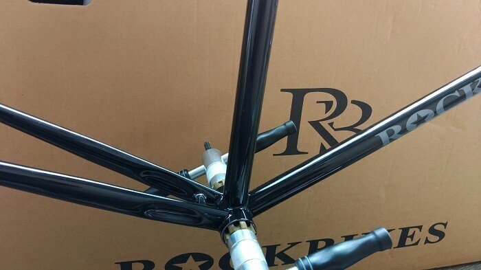 詳細紹介!ロックバイクスのジェラシーがピスト初心者にも 詳細紹介!ロックバイクスのジェラシーがピスト初心者にも