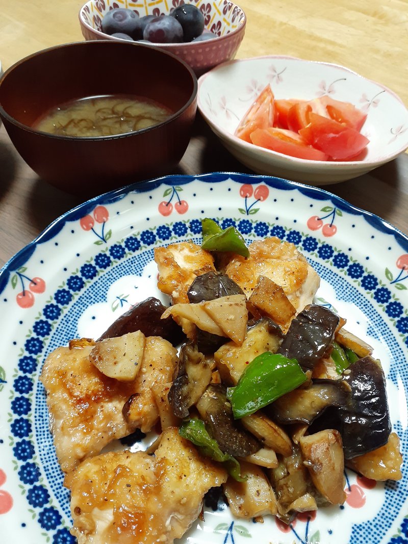 『鶏胸肉の中華炒め』(塩分1.3g)｜guttyo