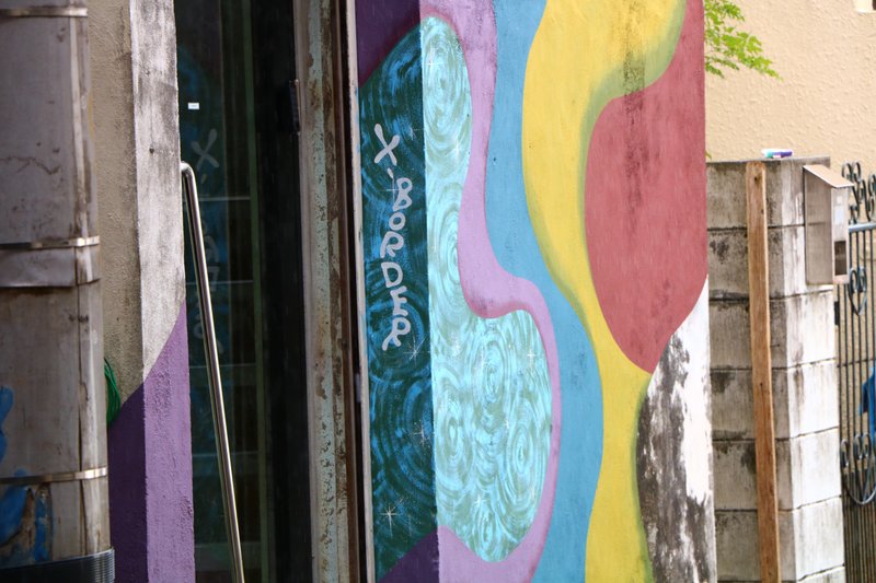 『X-BORDER KOZA』のある街 ～コザで交わる「マチ」「ミチ」「メシ」～｜X-BORDER（クロスボーダー）