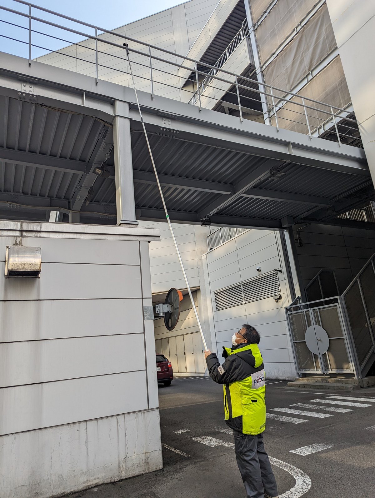 商業施設の地下には除雪の怪人｜Dala Space ひろこ