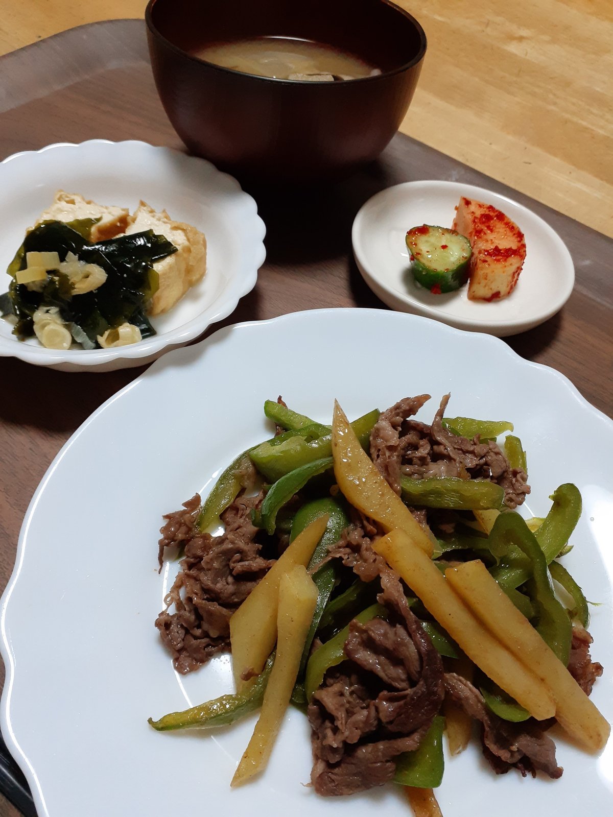 『青椒肉絲』(塩分0.7g)｜guttyo