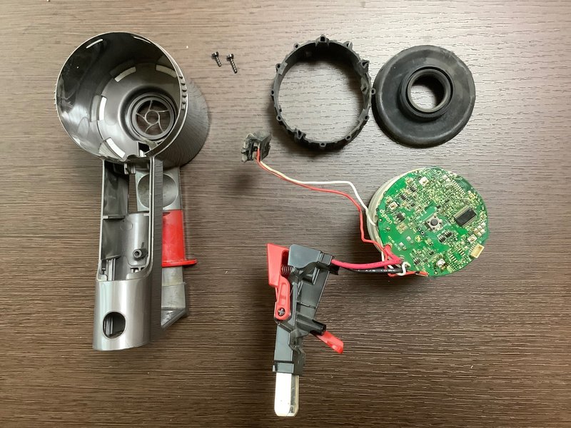 Dyson DC62 Vacuum Cleaner Disassembly｜mochan_en0123