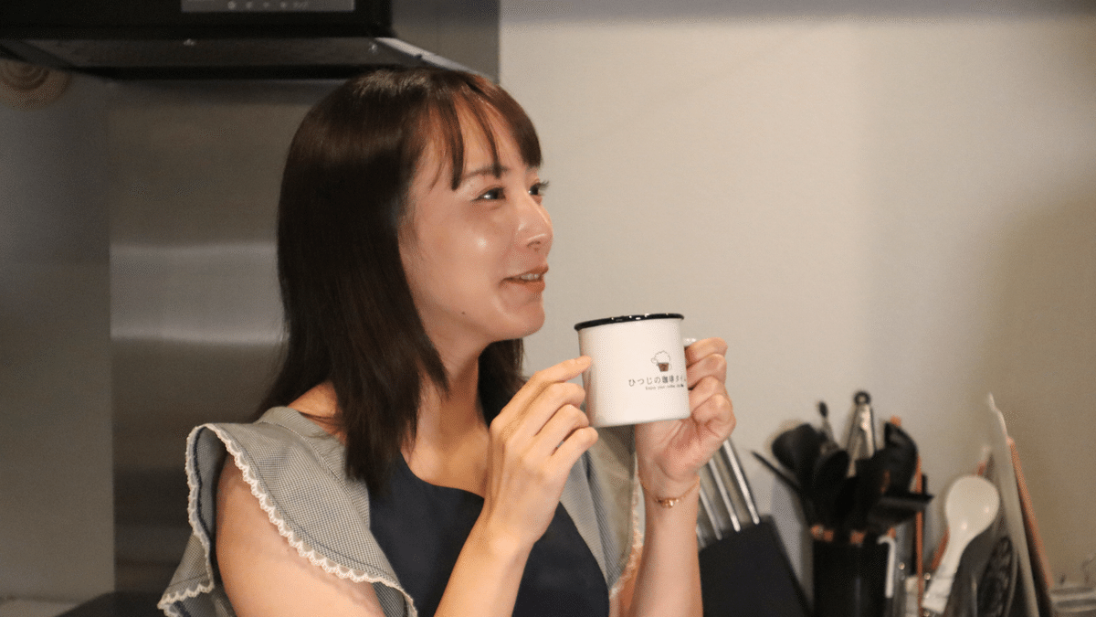 【企画編】コーヒー未経験の元グラビア浜田由梨さんにハンドドリップを教えてきた！｜Kohei Okada