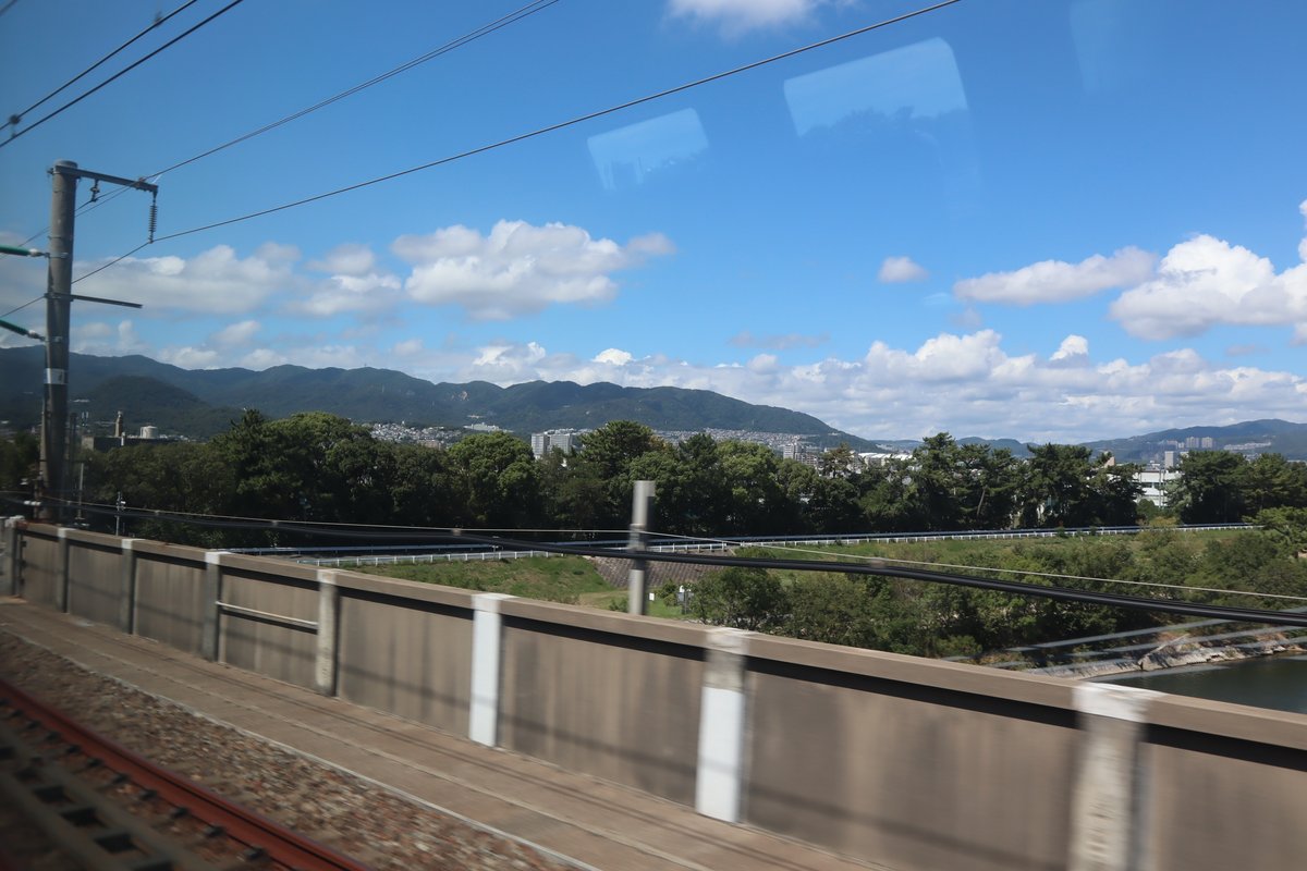 500系のぞみ復活！500系新幹線が本気を出して、新大阪ー博多間を2時間33分で爆走！｜ryokichi