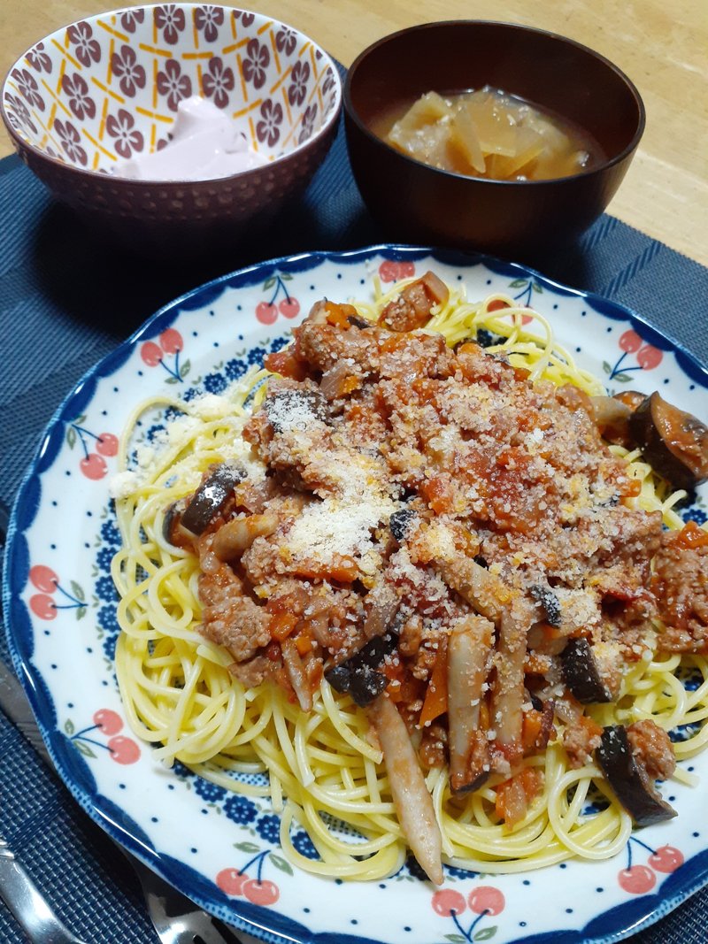 『ボロネーゼ風パスタ🍝』(塩分0.9g)｜guttyo