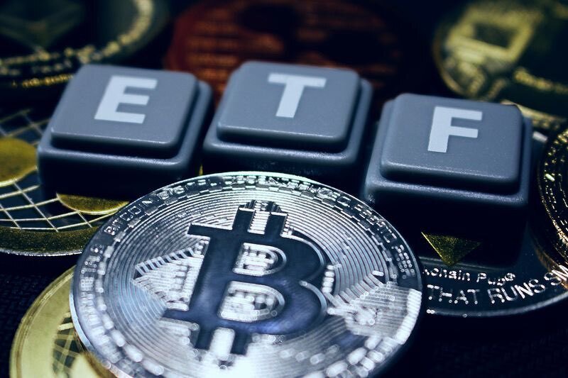 SECの「控訴見送り」で、現物ビットコインETFが来年にも認可の可能性が、さらに大きくなった。｜DigitalCreator