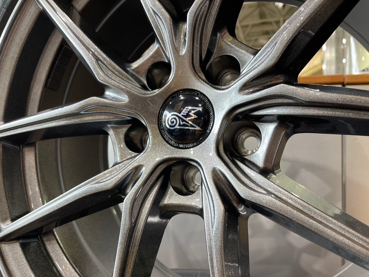 StudieAGオリジナルホイールとスタッドレス・セット｜Studie AG 相澤康弘