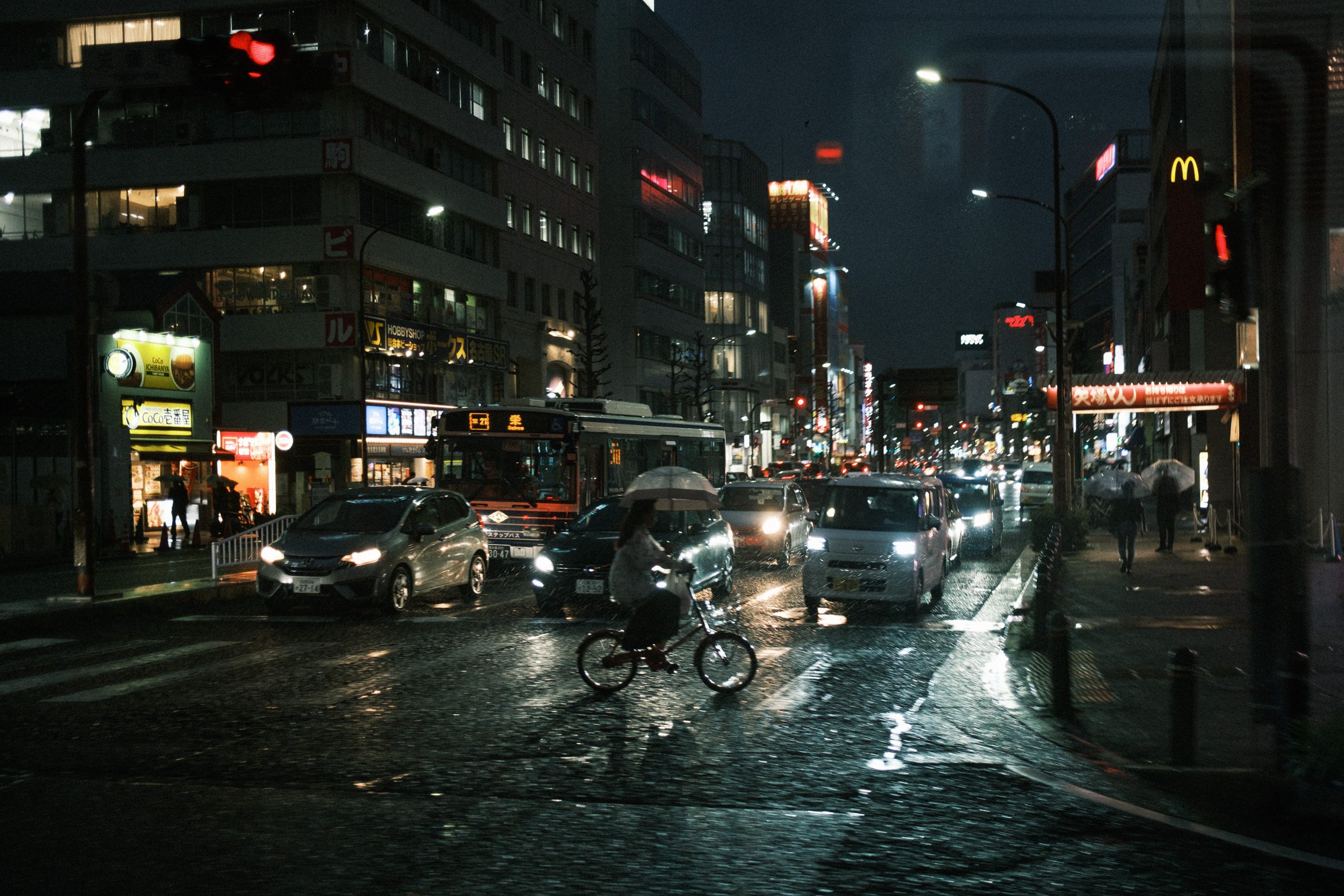Camera in right hand, melancholy in the pocket. Aichi, Japan.2023｜Kazuo Haraya