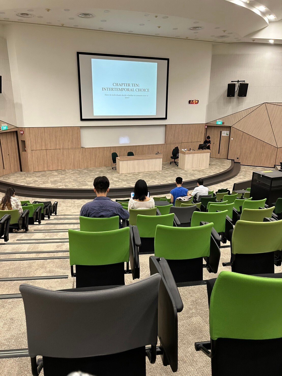 NUSの授業を日本の大学の授業と比較してみた！｜NiSC シンガポール日本人学生会