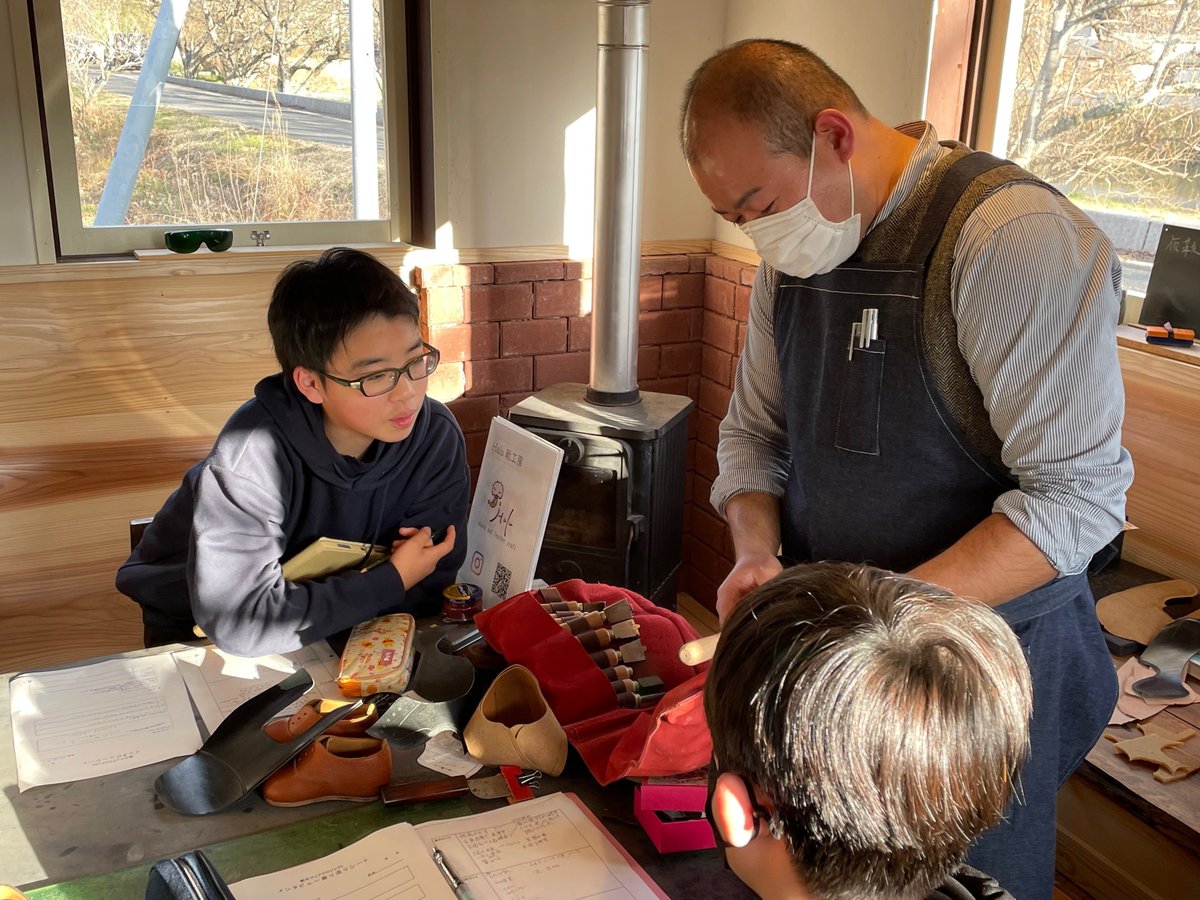 美祢市にUターンして靴工房を立ち上げ！とにかくお客様に寄り添う「Halu靴工房」はどんなところ？ ー 山口県美祢市のまち自慢｜FOUNDING SELECTION