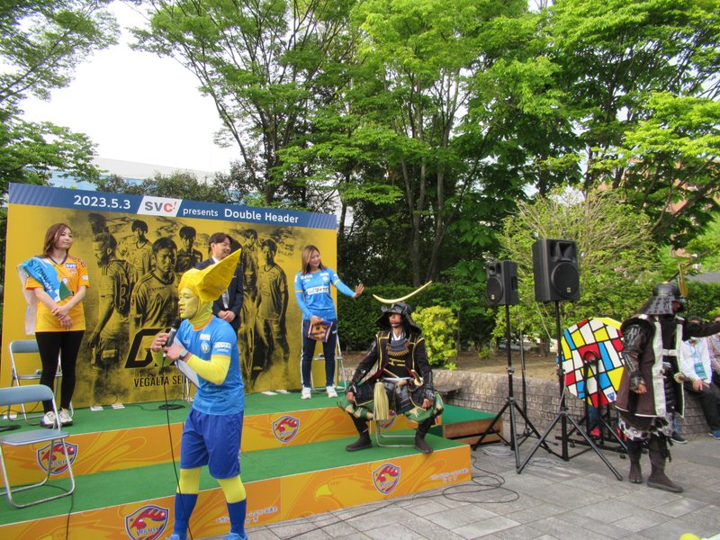 JとWEのダブルヘッダー｜britz