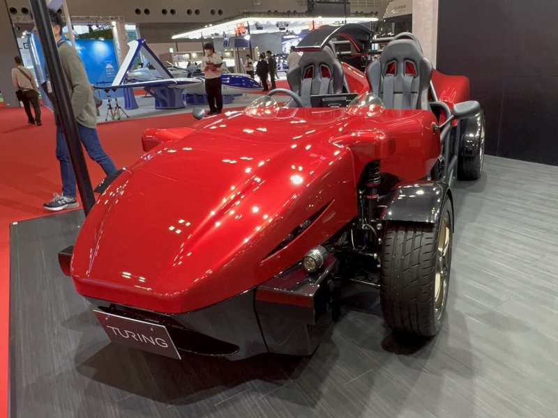 Turing Machine Alpha 高性能AIを搭載する自動運転のコンセプトカーの特徴とは｜松本健多朗/エッジプレス