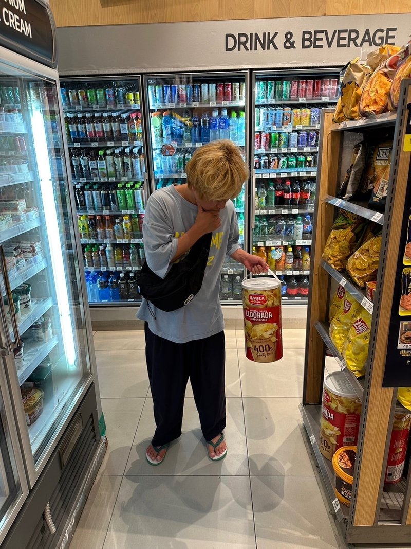 2023年、GABEZが韓国の釜山国際コメディフェスティバルにて、海外アーティスト最優秀賞をいただきました｜Pantomime Comedy ...