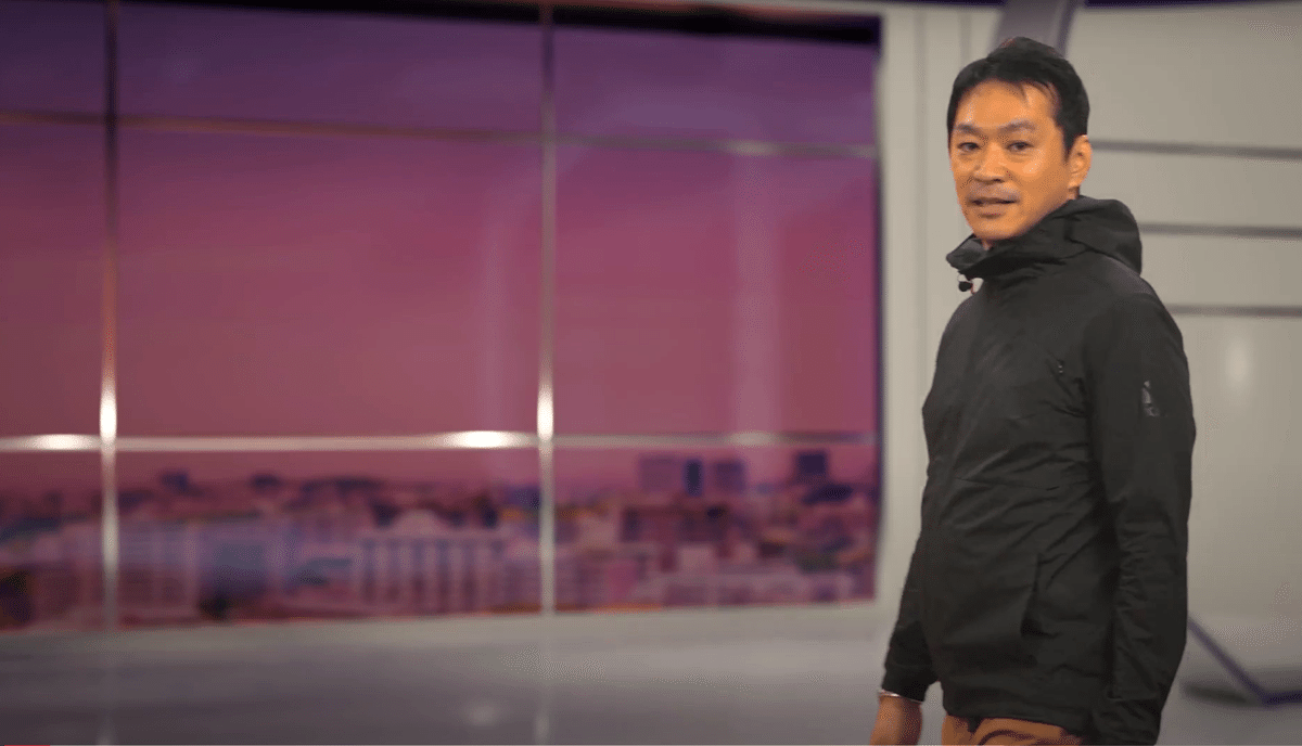 "バーチャル空間映像とのリアルタイム合成”による近未来型 企業プレゼン！｜Ryosuke Endo（遠藤 亮介）｜ 経営と人事に伴走する CHROパートナー＆コーチ（PCC）