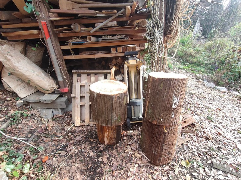 薪割り｜shanthi-usui