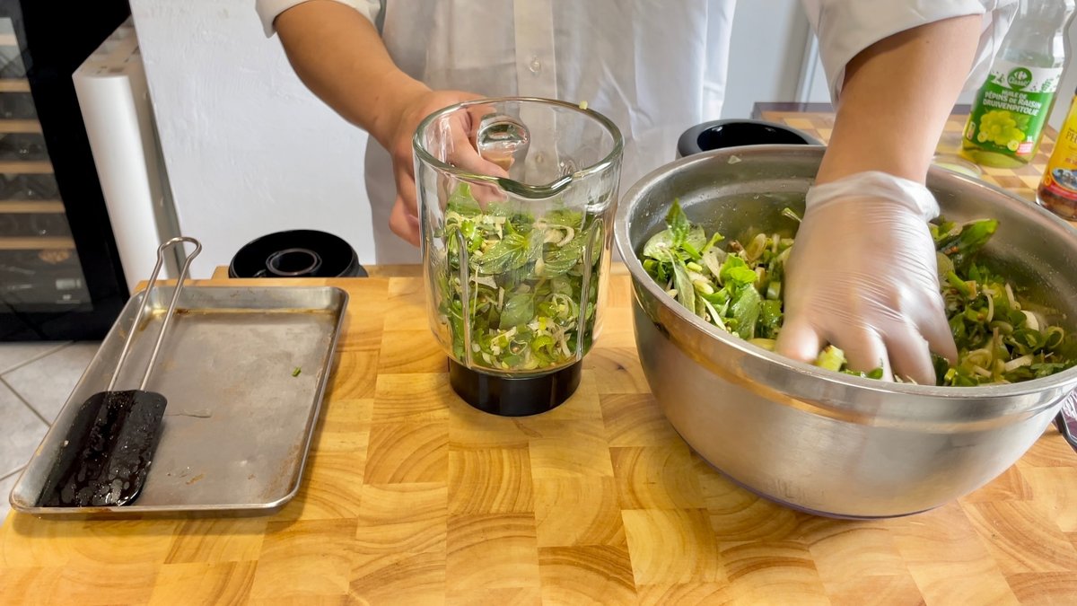 11種類のハーブとスパイスでグリーンカレー（ペースト編）｜chef ichi