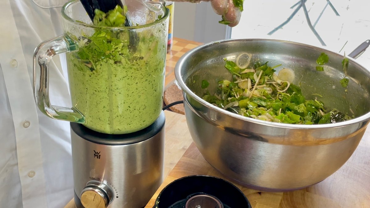 11種類のハーブとスパイスでグリーンカレー（ペースト編）｜chef ichi