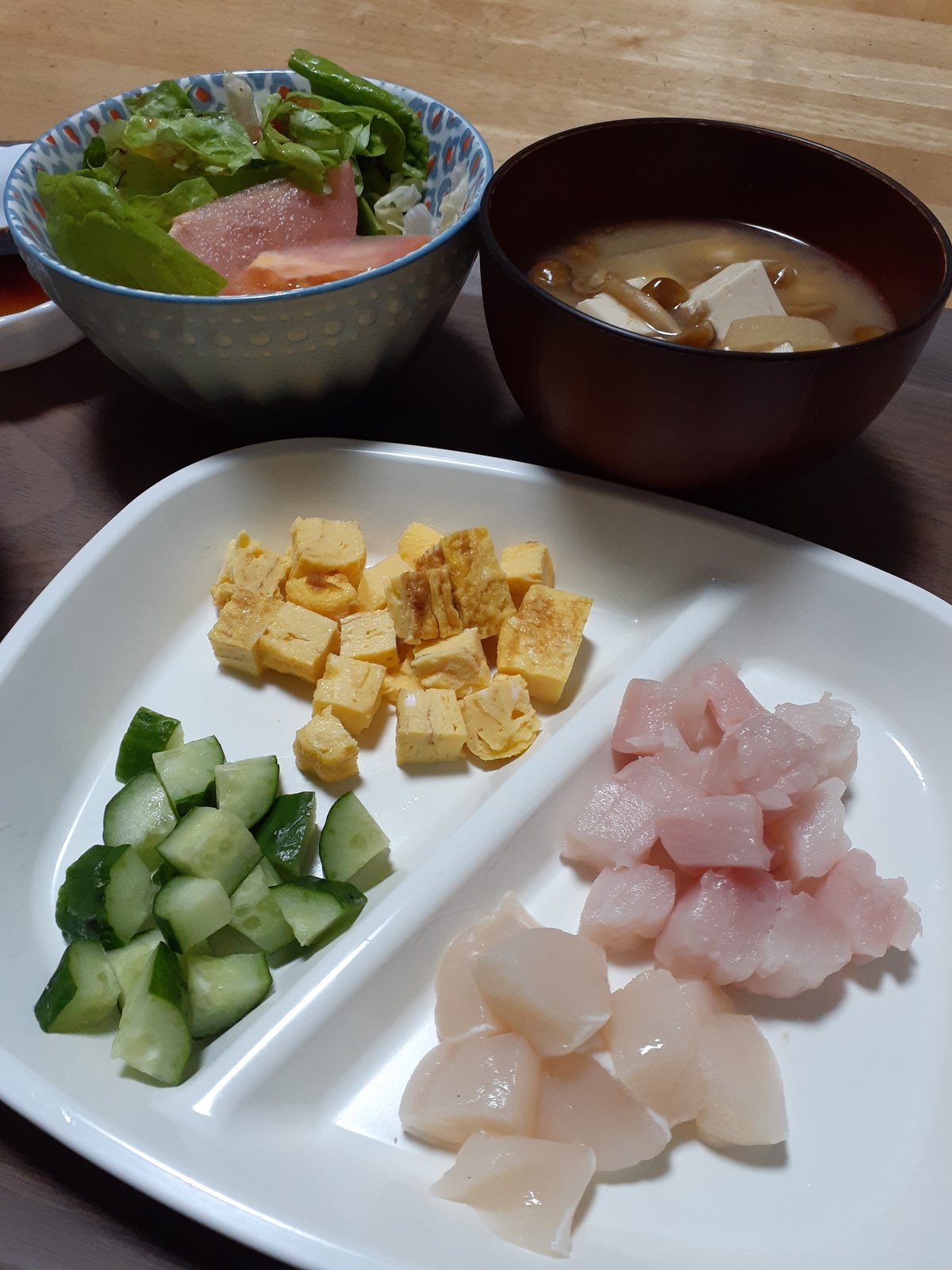 『マグロとホタテのお刺身』(塩分0.7g)｜guttyo