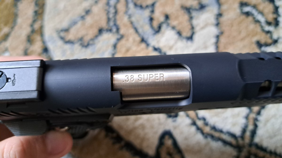 ARMORER WORKS LIMCAT CUSTOM Razor Cat BK JP 風の魂 AW HX2402 エアガンレビュー｜郭公