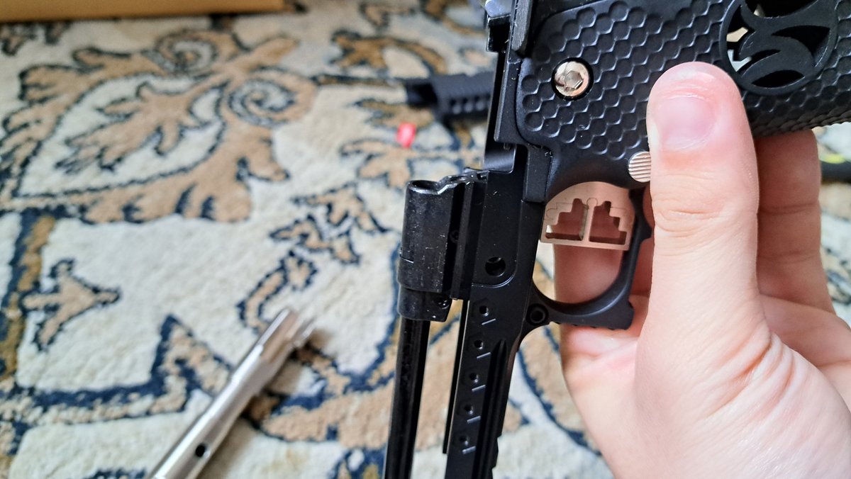 ARMORER WORKS LIMCAT CUSTOM Razor Cat BK JP 風の魂 AW HX2402 エアガンレビュー｜郭公