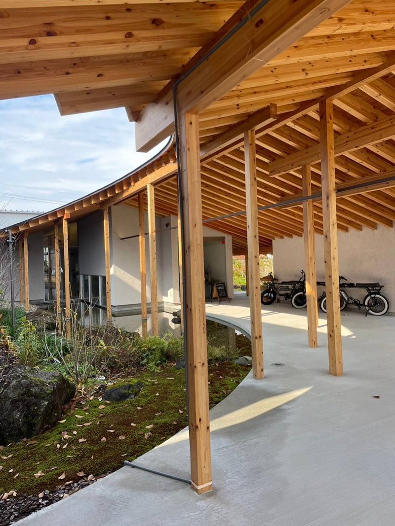 【秋田の大学生が発信！vol.5】Labo＆Cafe YAMAMOTO🍶日本酒も楽しめるカフェを取材しました！｜KocchAke!（こっちゃけ）｜秋田県就活情報サイト