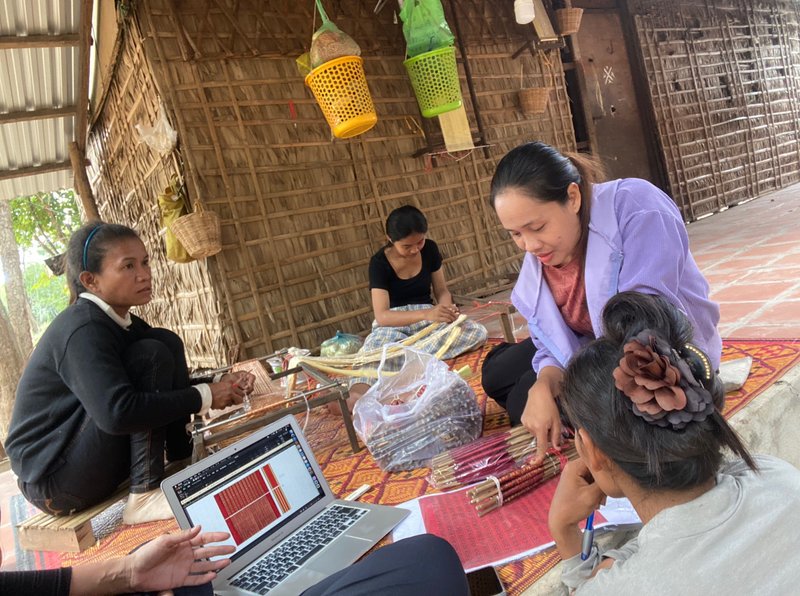 KIM SRENG 船のピダン 中編 / まさかのやり直し｜IKTTクメール伝統織物