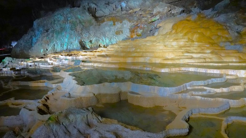 大自然が生んだ圧巻の景色へ！「秋吉台＆秋芳洞」 国内旅行記・山口編Vol.3｜Tsuchinoco