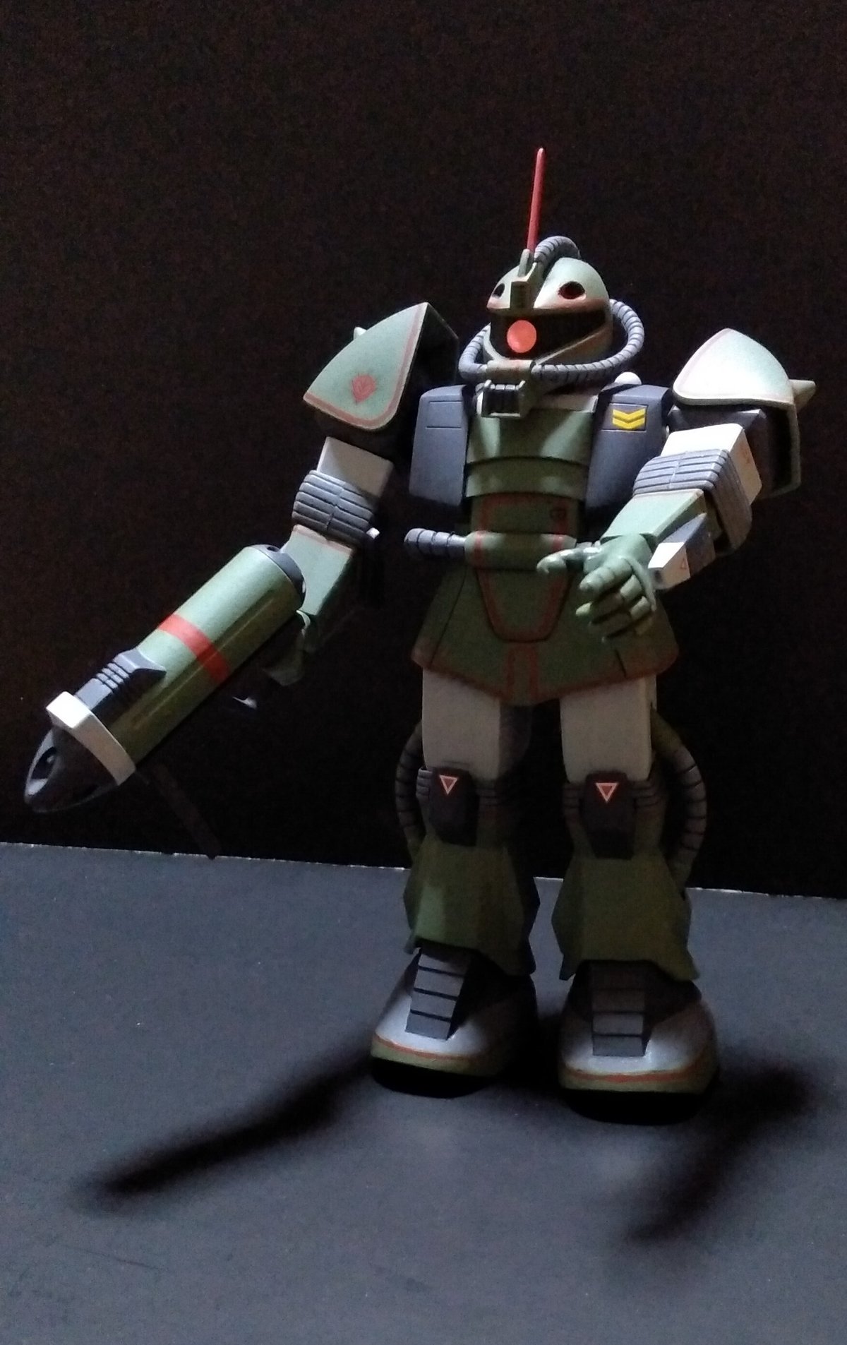 初心者のための機動戦士ガンダム兵器解説『MS-06M ザク•マリンタイプ』｜なかむらひろし