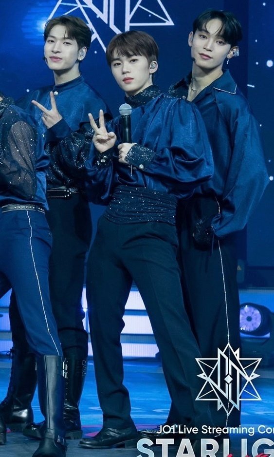 👔JO1 推し衣装アンケート👔｜サソリ