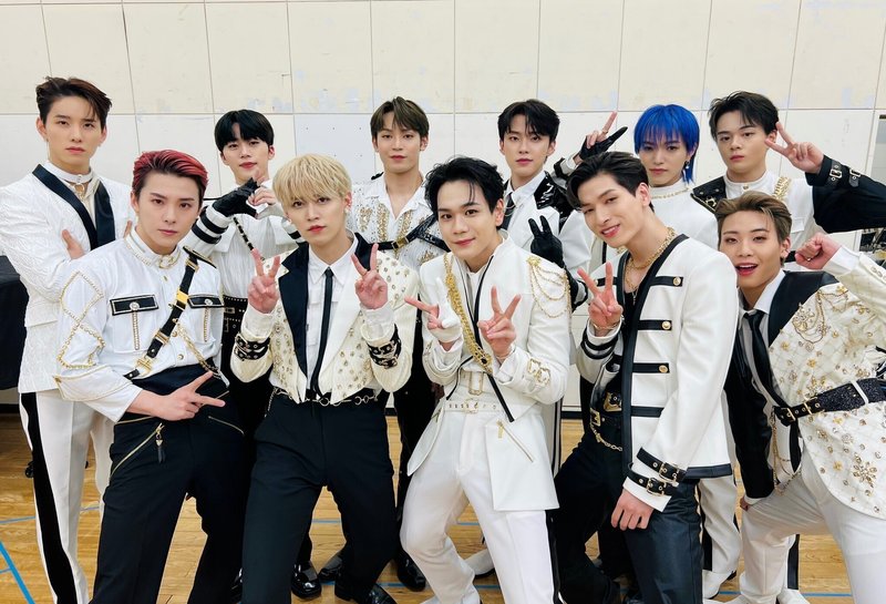 👔JO1 推し衣装アンケート👔｜サソリ