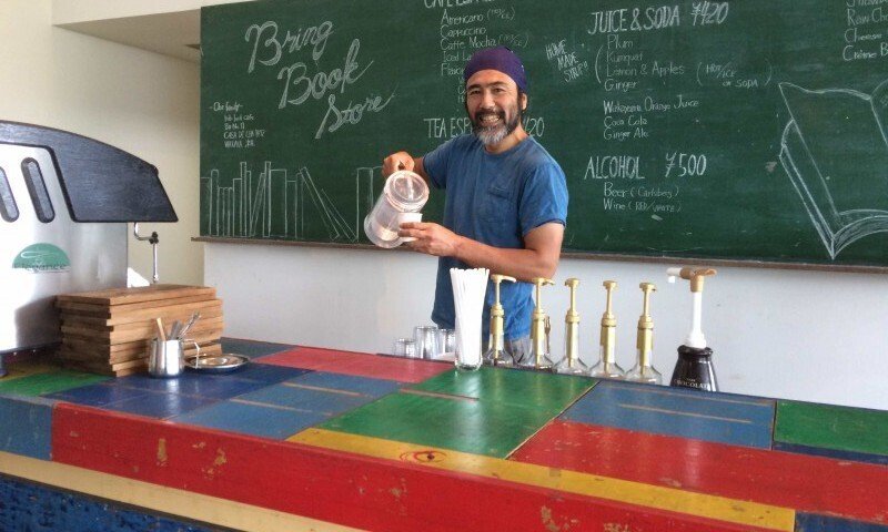 セルフリノベーションで誇れる場所をつくり、感動を伝える | カフェ／rub luck cafe 和歌山県有田市（2017年掲載事例記事）｜リノベリング