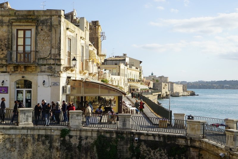 聖ルシア（ルチア）｜J plus S