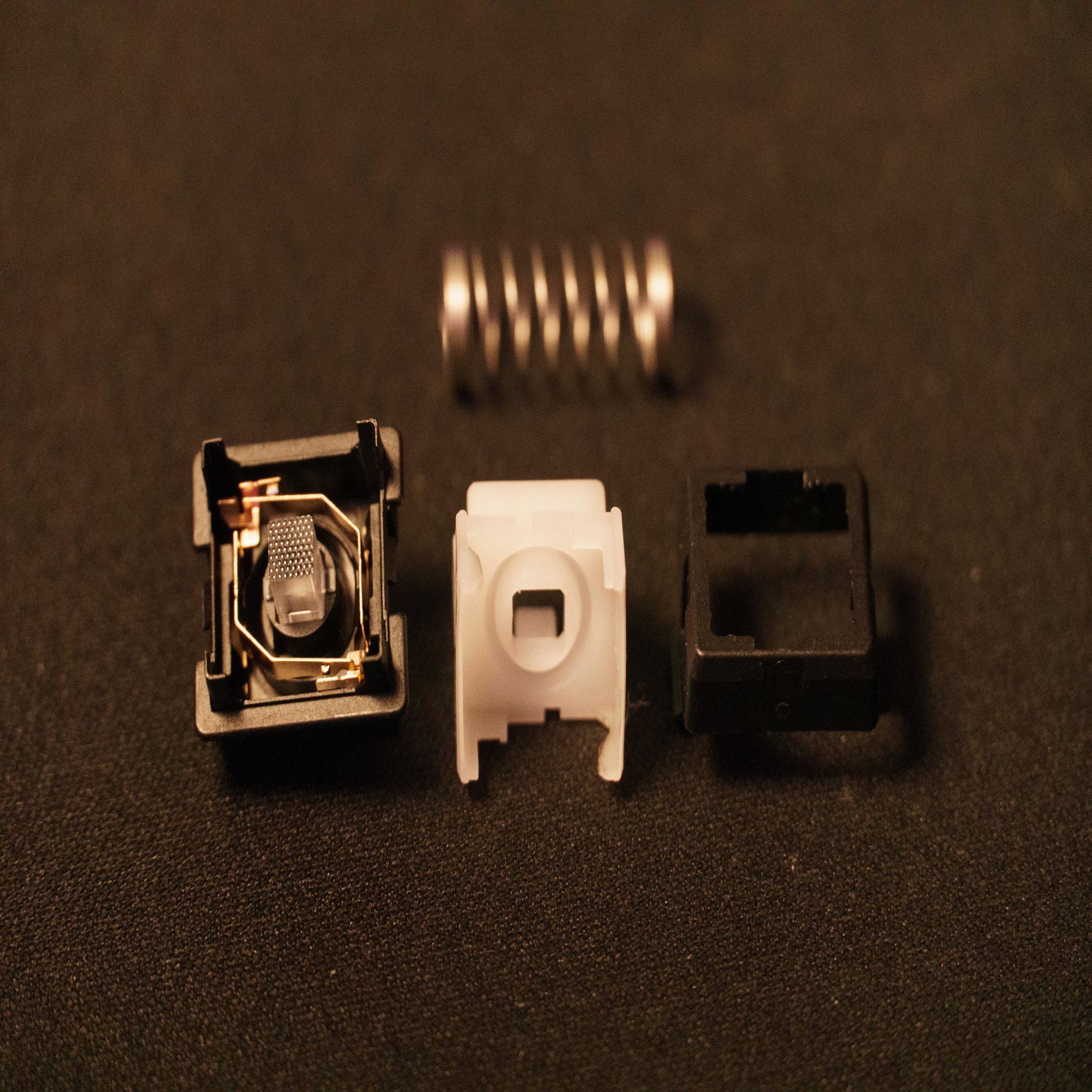 Logitech G×OMRONの『Romer-G』スイッチが好きだった。 ｜じーゆう