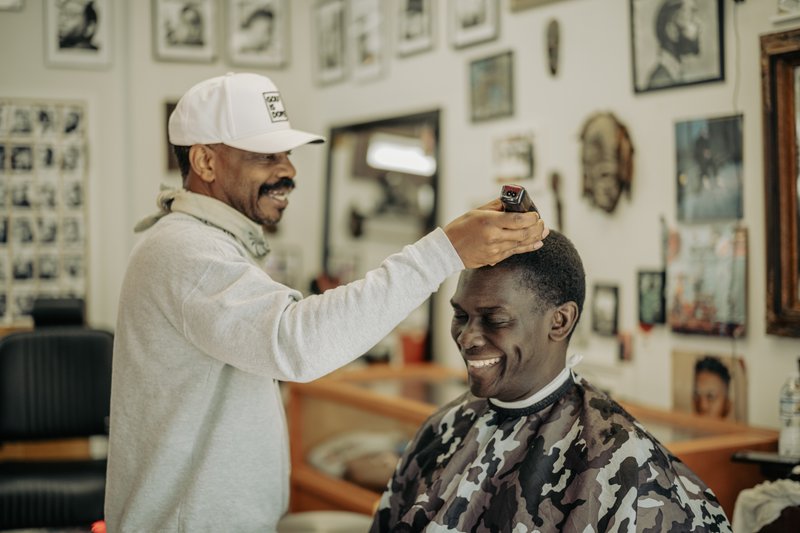 Barber ＜LEICA M10-P＞｜MOJA MOJA