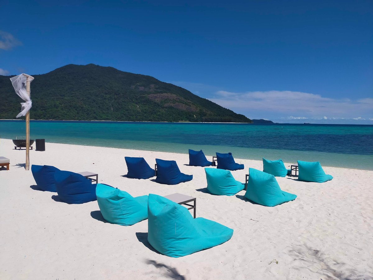 HIROとKIOは " 暮らす旅 " 実験中⑱#リペ島に世界ベストビーチ20があった！｜webkio