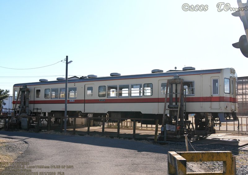 夜鉄用にYONGNUO YN35 F2S DF DSM｜t@mori