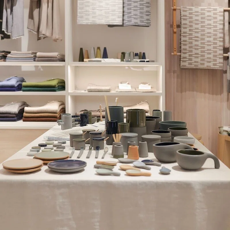 Events｜「Ai Ono Exhibition -ja niin edelleen-」 店内の様子をお届けします。｜LAPUAN KANKURIT